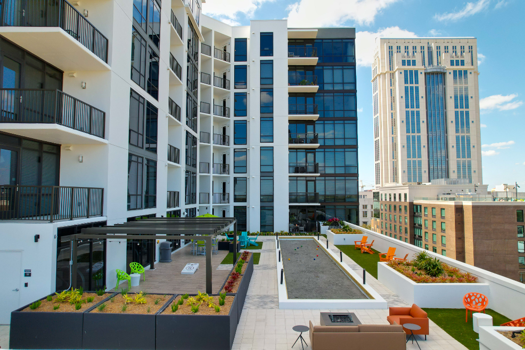 Apartments in Orlando, FL, for Rent | Radius Orlando | Home